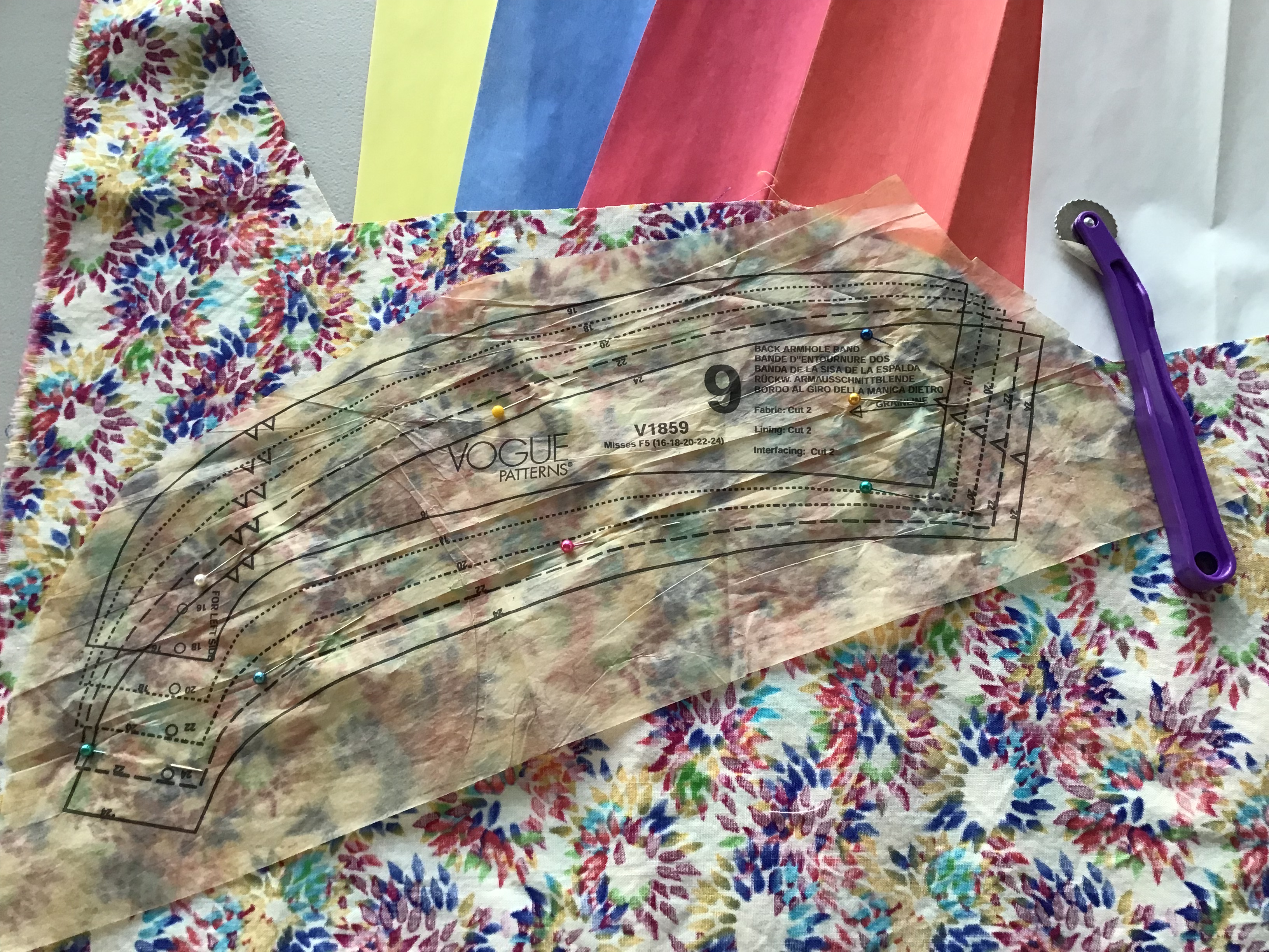 Pattern Analysis Vogue 1859, Part 4 – Sewing In Circles